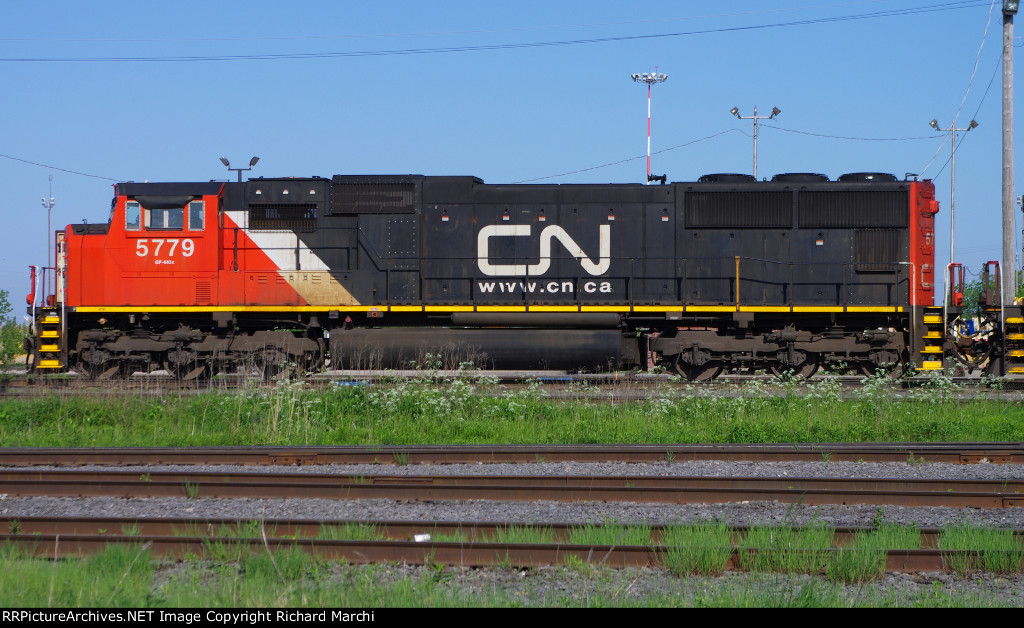CN 5779